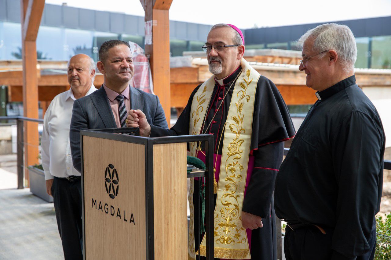 El Patriarca de Jerusalén inaugura el Magdala Visitor Center en Galilea ...